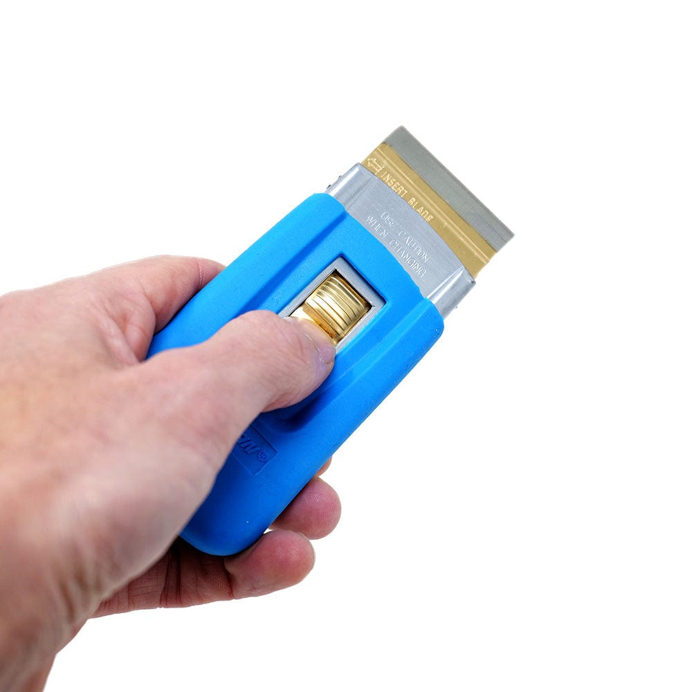 Moerman® Pocket Scraper — Wintecs Window Cleaning Equipment